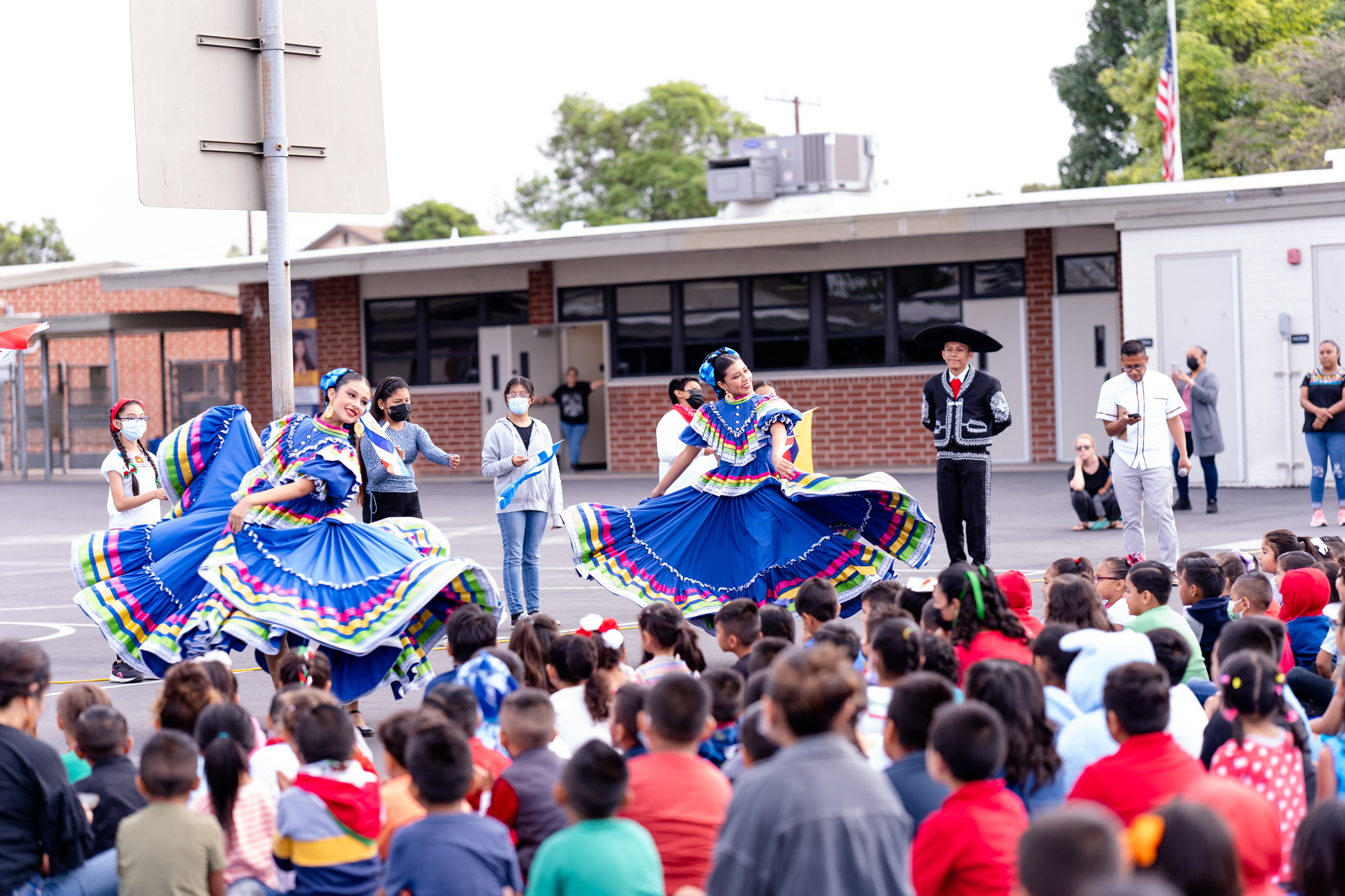 Home | Russell Elementary Language Academy